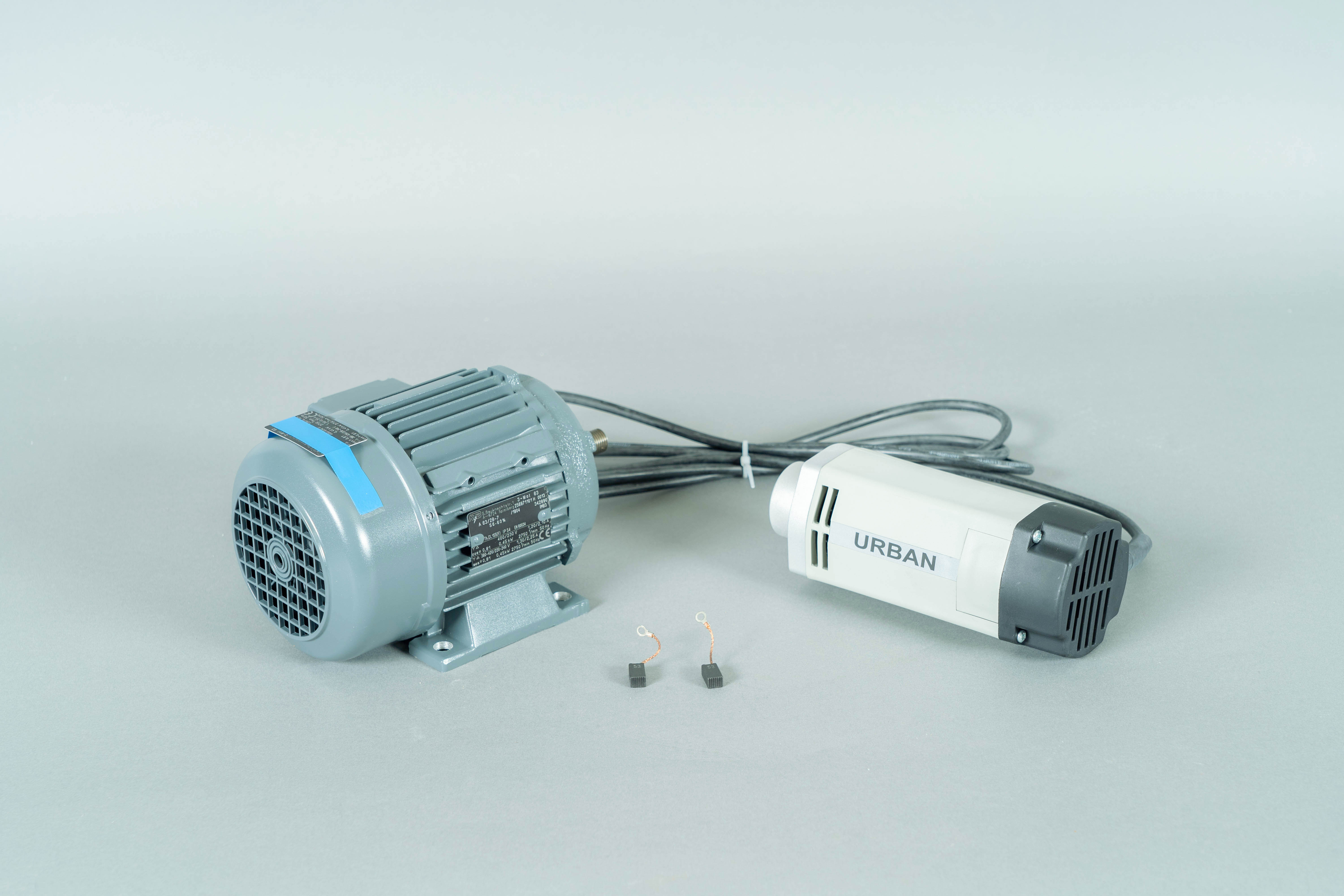 Motory a příslušenství - PAVLŮ - Complex, s.r.o.